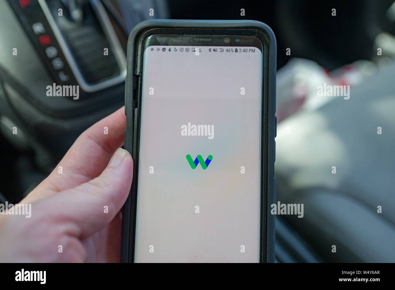 Driverless transport company waymo hi-res stock photography and images ...
