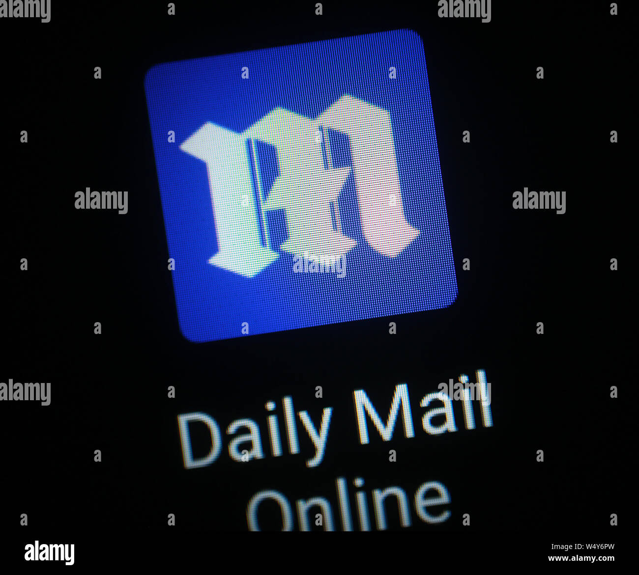 Daily mail online hi-res stock photography and images - Alamy
