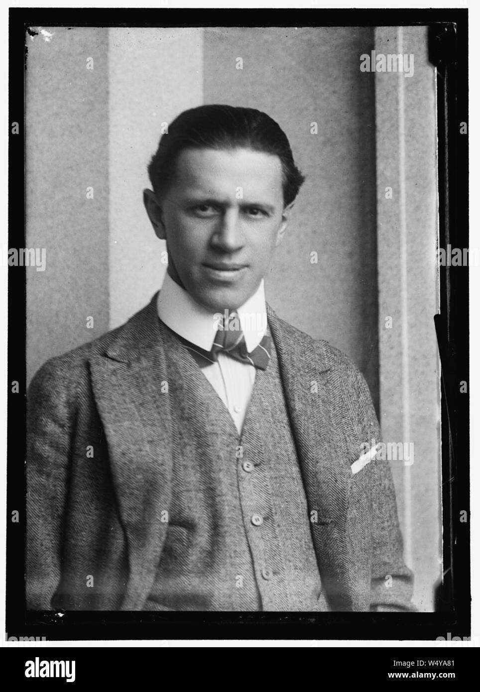 CREEL, GEORGE. CHAIRMAN, COMMITTEE ON PUBLIC INFORMATION, 1917 Stock ...