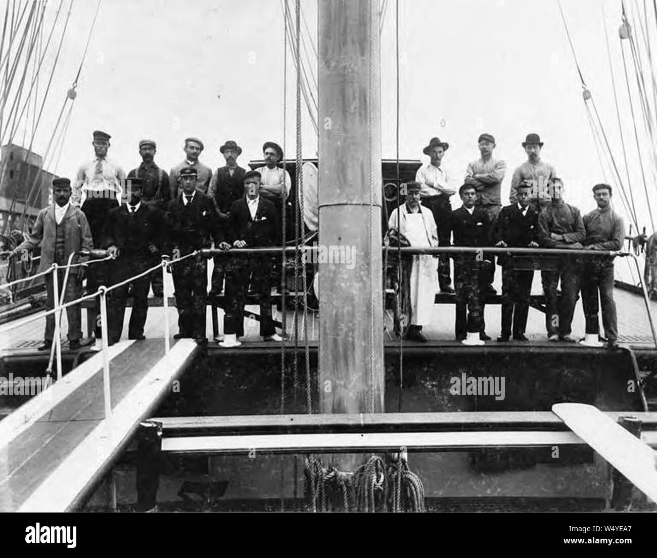 Crew of four-masted bark FORTEVIOT on deck Washington ca 1900 (HESTER ...
