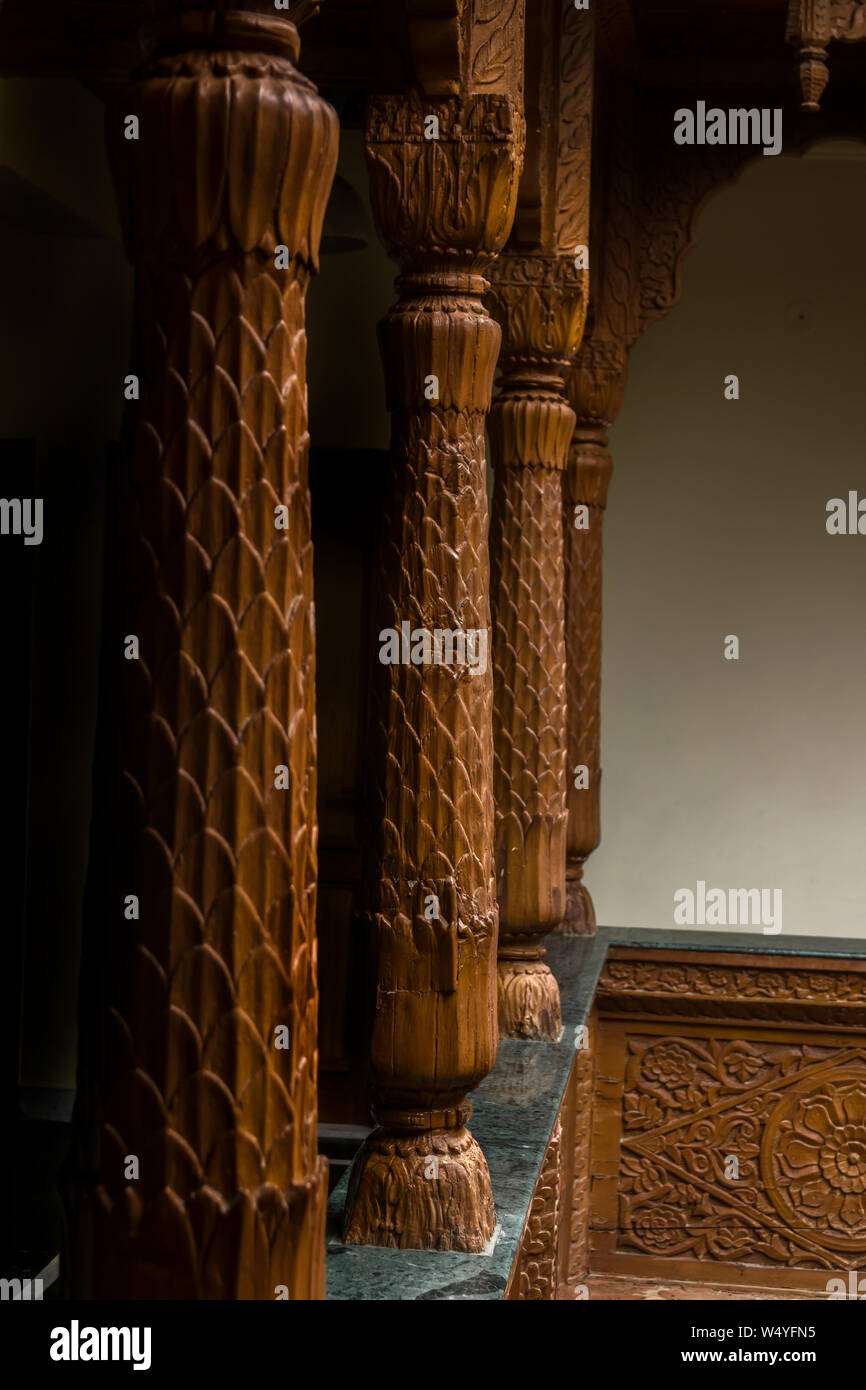 Beautifully carved wooden pillars and wooden patterns in himalayan ...