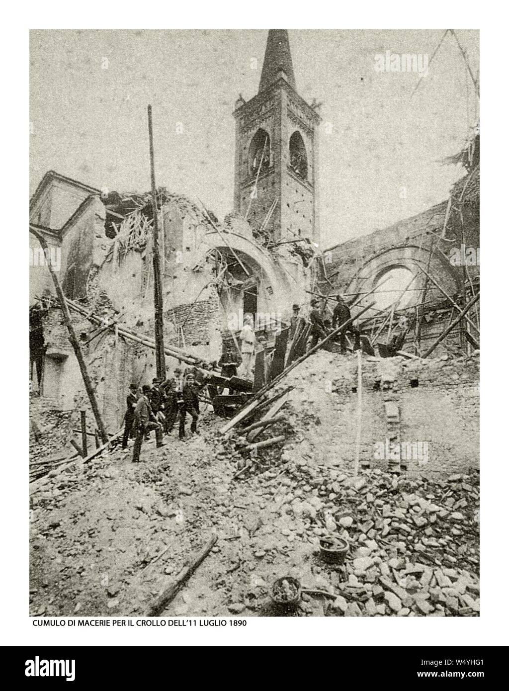 Crollo hi-res stock photography and images - Alamy