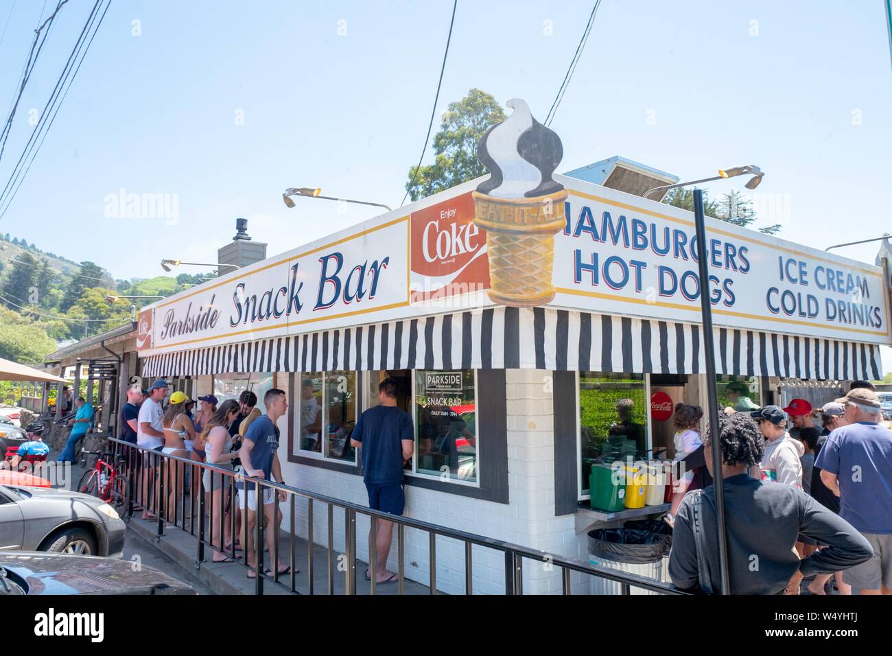 Parkside snack bar hi-res stock photography and images - Alamy