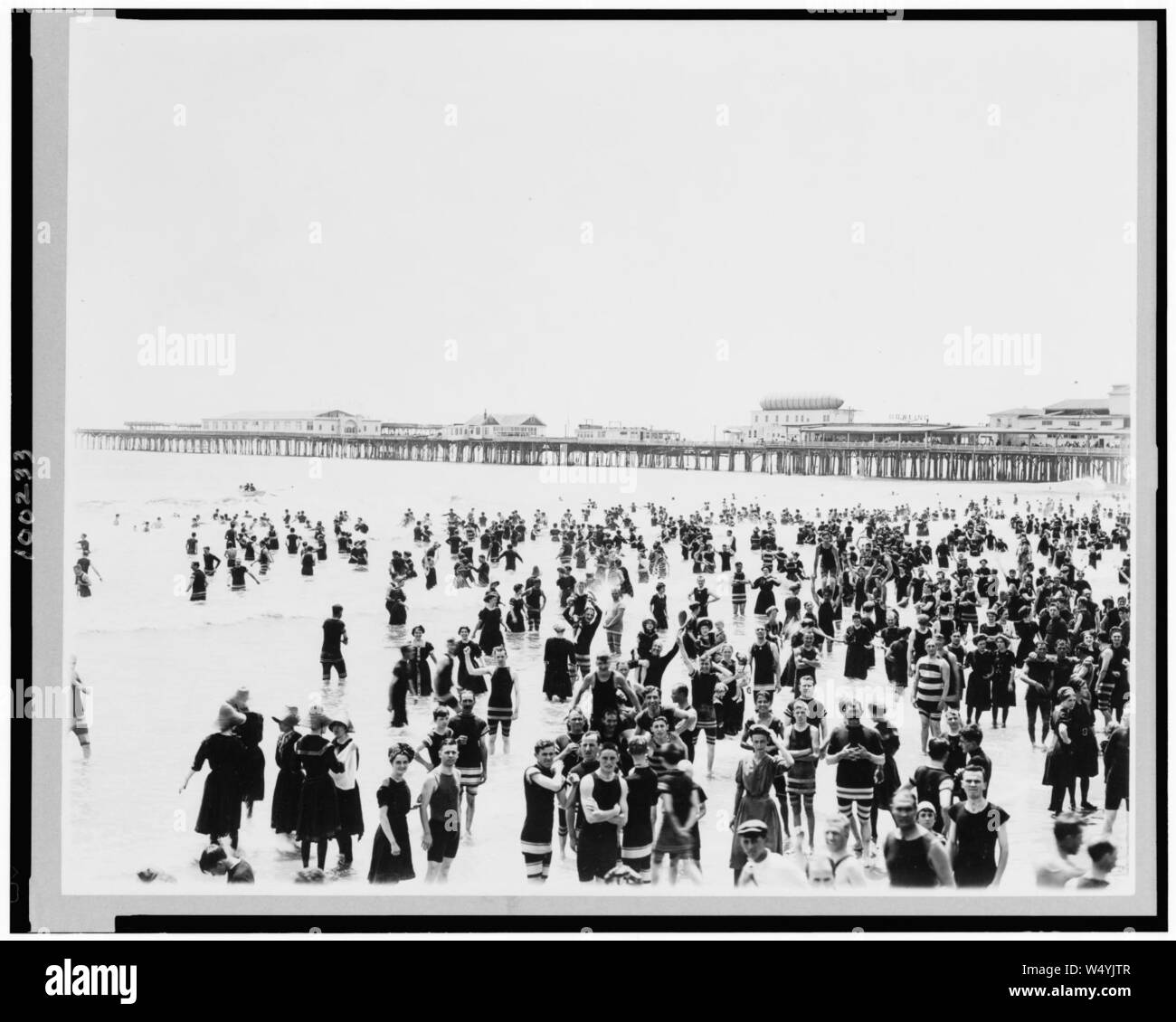 Archival atlantic city new jersey hi-res stock photography and images ...