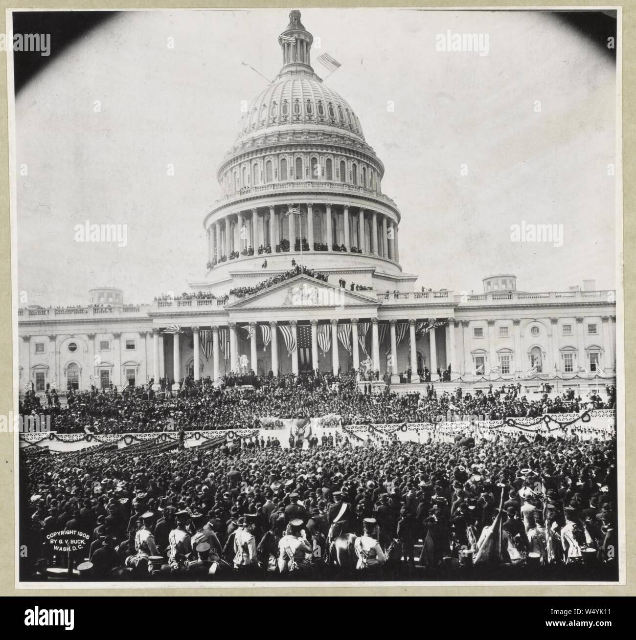 Crowd outside and atop the U.S. Capitol for the inauguration of ...