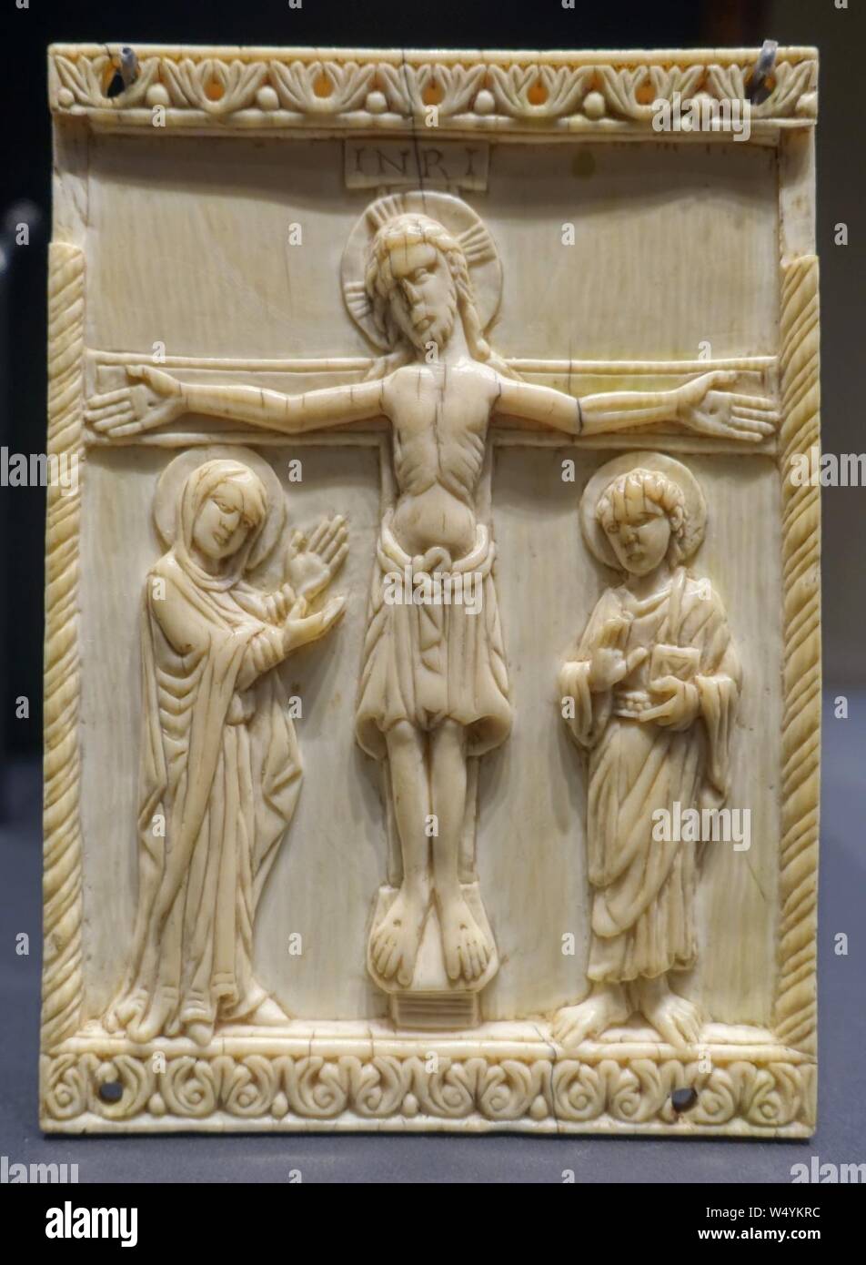 Crucifixion with Mary and John, Germany, 11th century, ivory Stock Photo - Alamy
