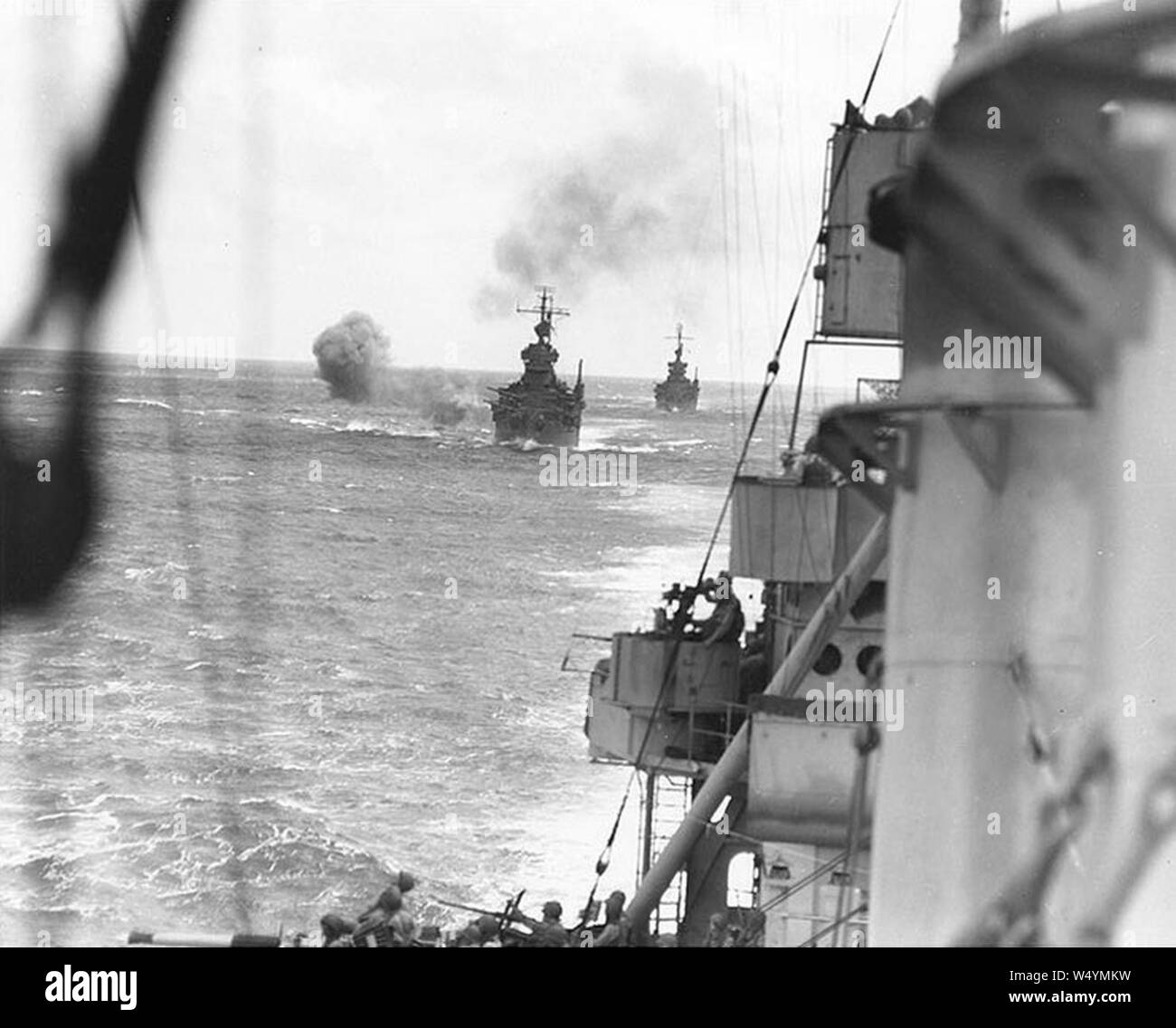 Bombarding hi-res stock photography and images - Alamy