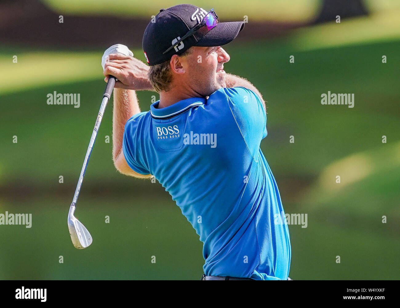 Memphis, TN, USA. 25th July, 2019. Philip Eriksson hits his approach ...