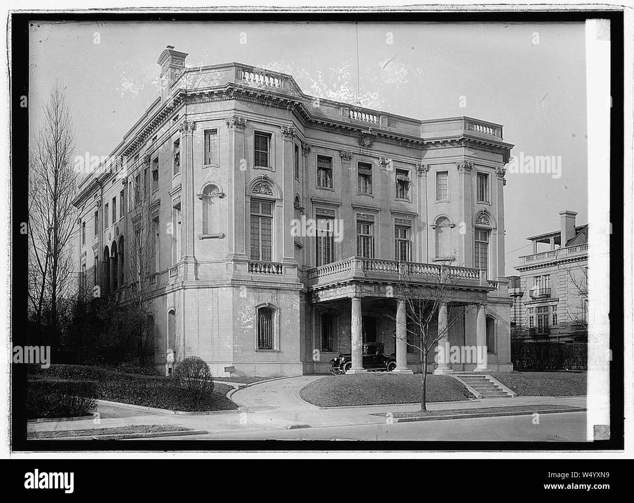 Embassy artwork Black and White Stock Photos & Images - Alamy