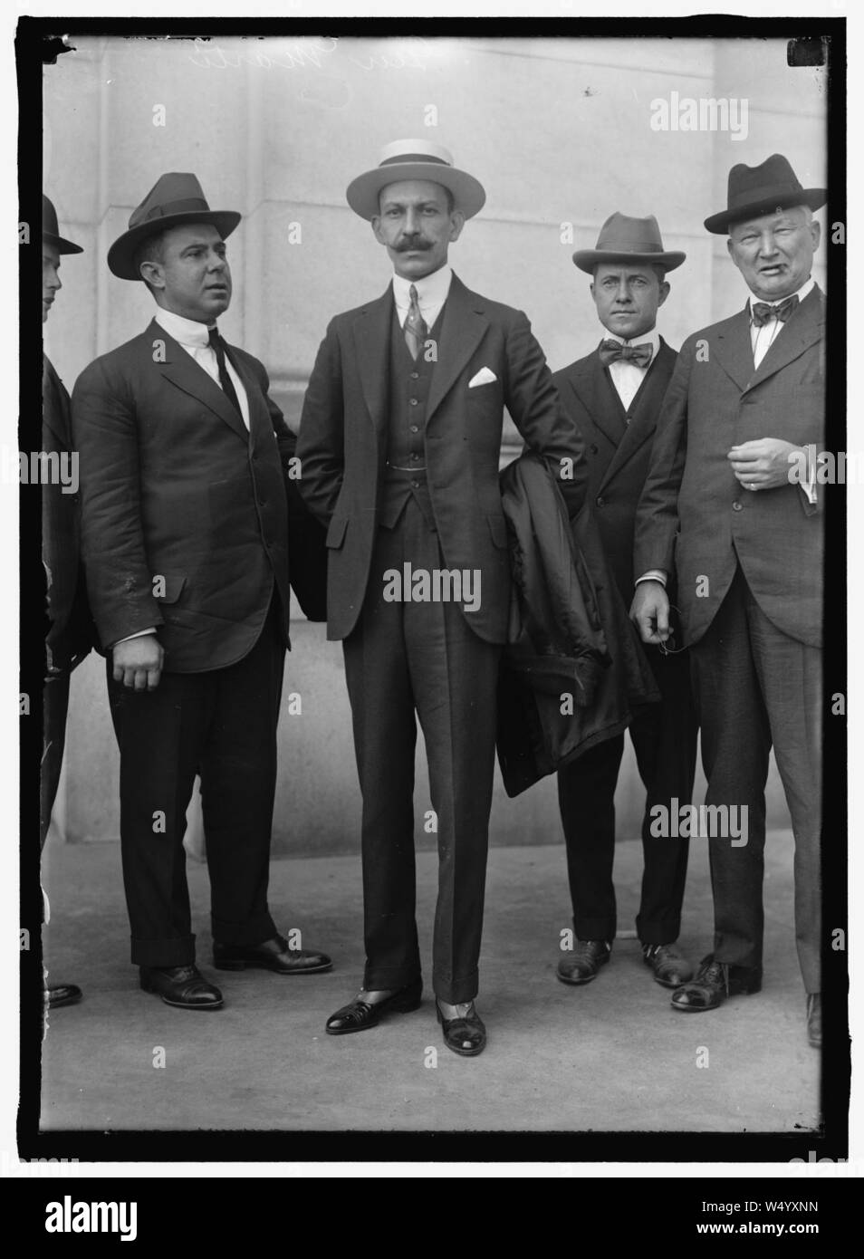 Cuban mission Black and White Stock Photos & Images - Alamy