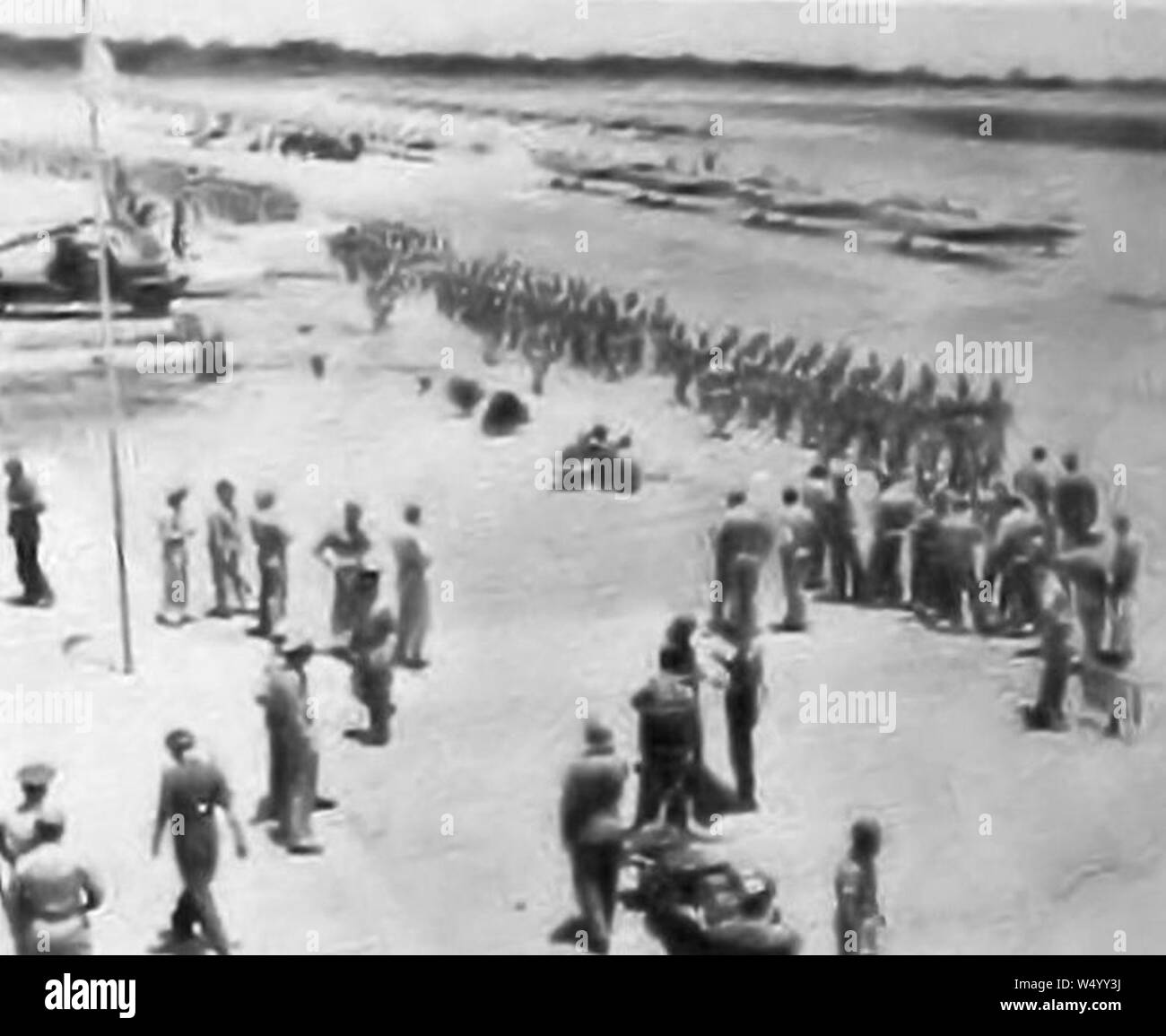 Flying training Black and White Stock Photos & Images - Alamy