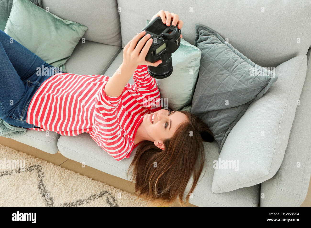 Home art session hi-res stock photography and images - Alamy