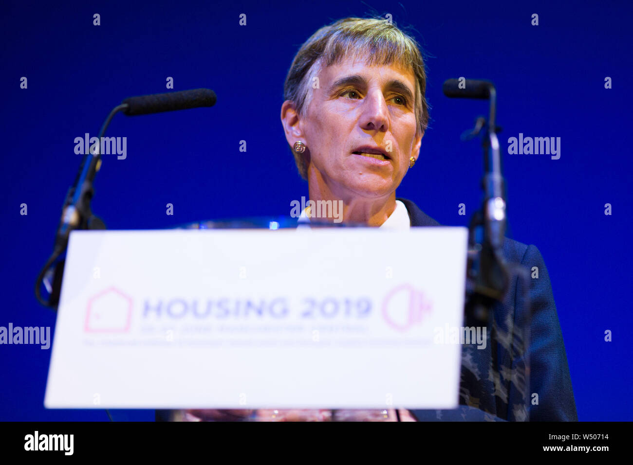 Welcome address hi-res stock photography and images - Alamy