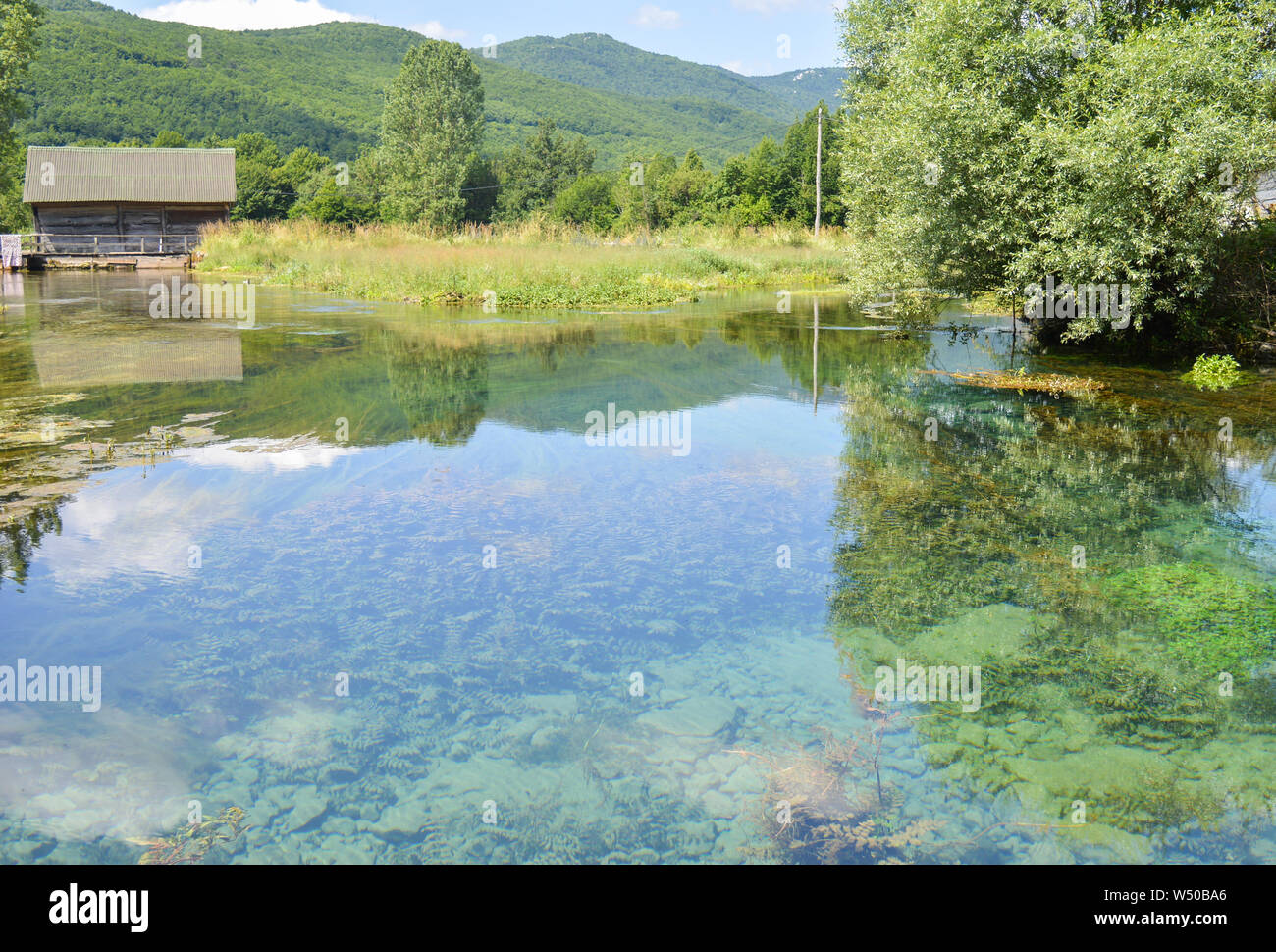 River Gacka springs, Tonkovića vrilo Stock Photo - Alamy
