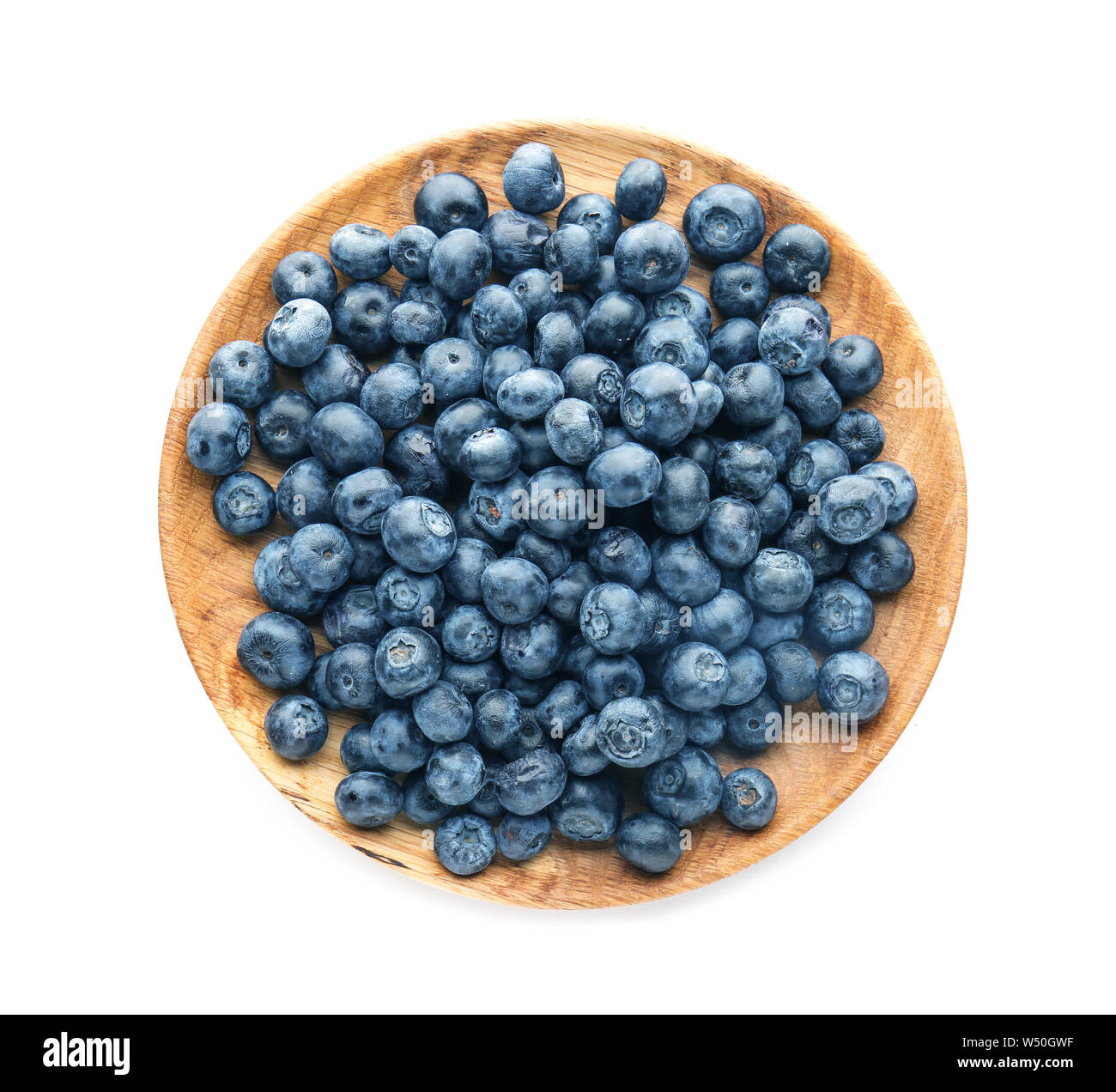 Plate with ripe blueberry on white background Stock Photo - Alamy