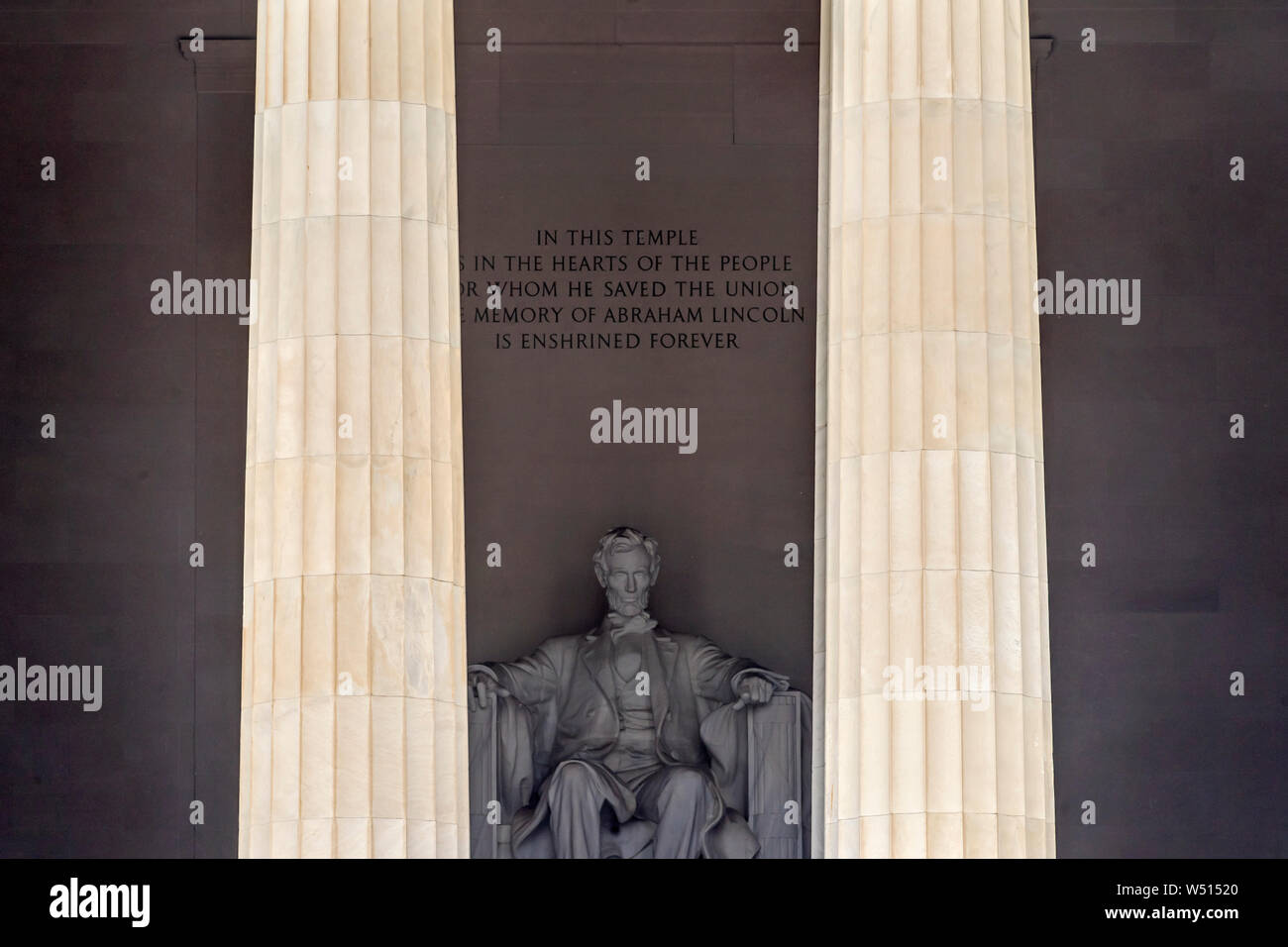 Tall White Columns Abraham Lincoln Statue Memorial Monument Washington ...