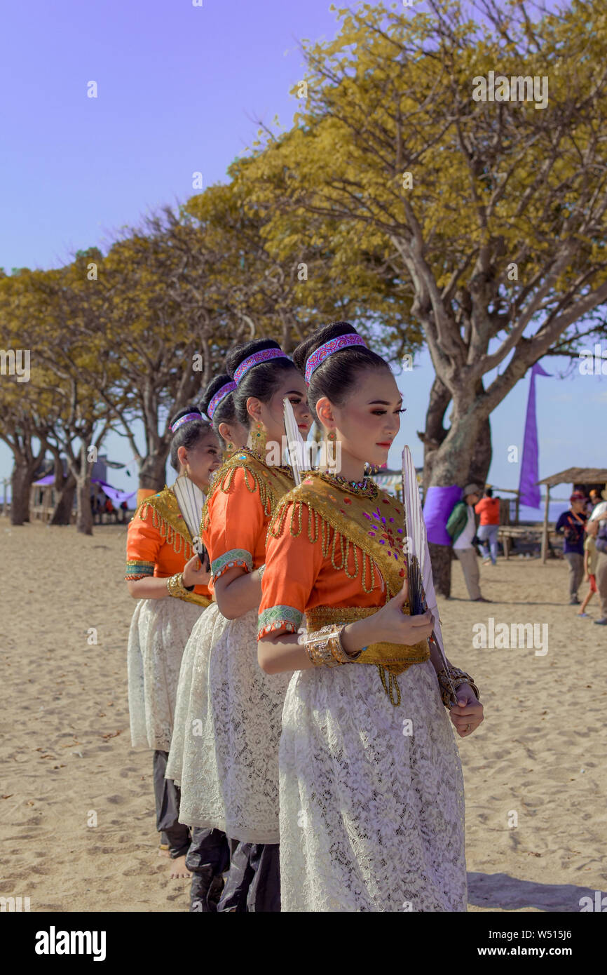 traditional dance and jambori2019 island lae lae makassar indonesia ...