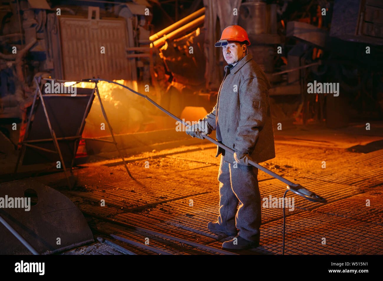 Plant for the production of steel. An electric melting furnace. Factory ...