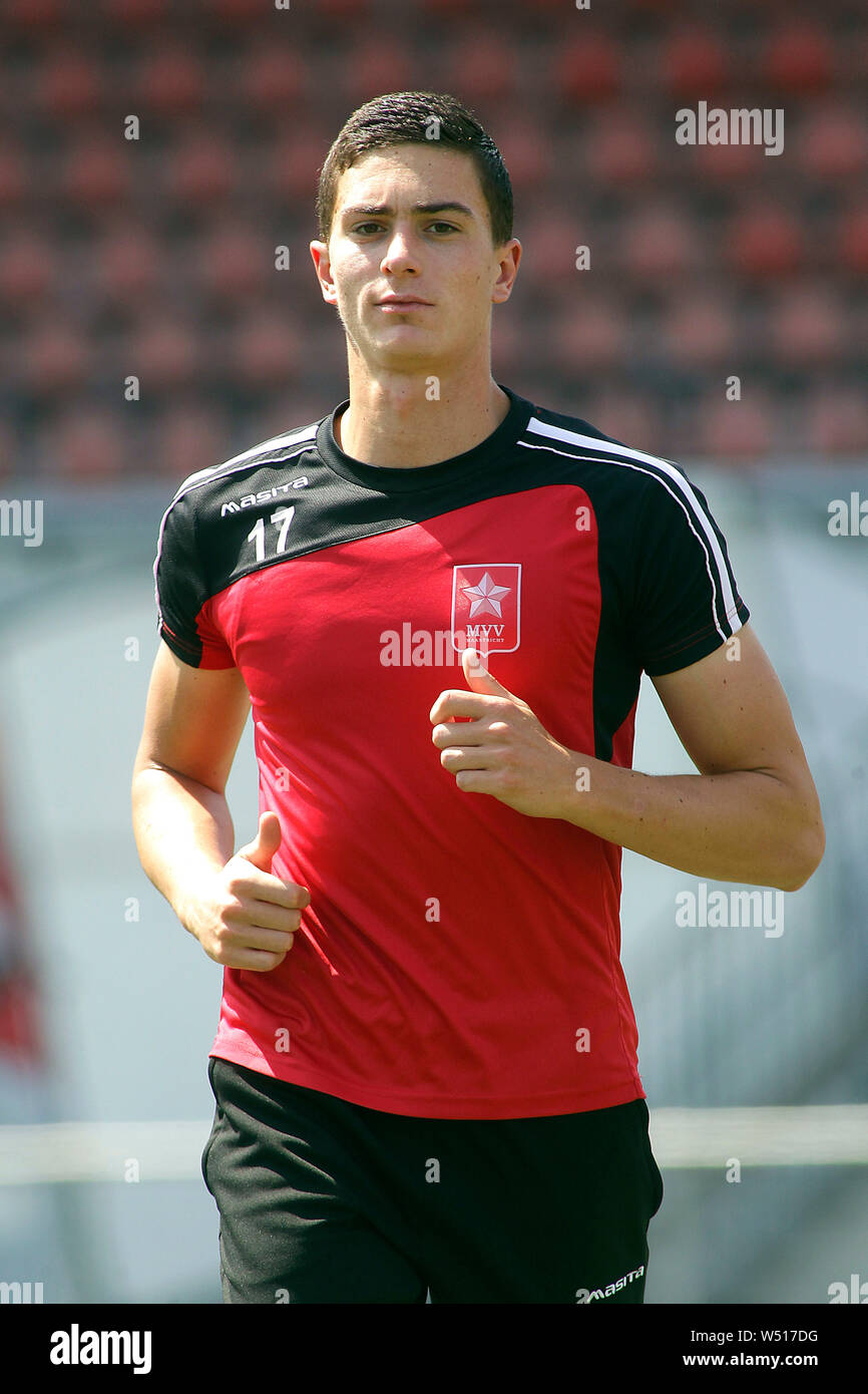 MAASTRICHT- football, 24-07-2019, stadion de Geusselt, photocall MVV ...