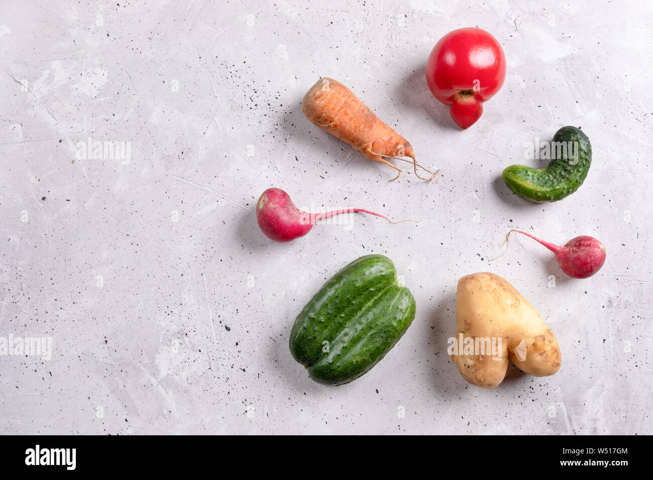 Curved cucumber hi-res stock photography and images - Alamy