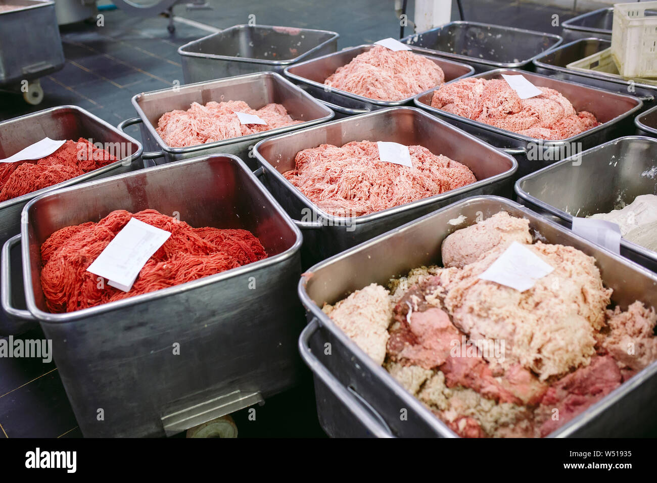 Cold storage warehouse interior meat hi-res stock photography and ...
