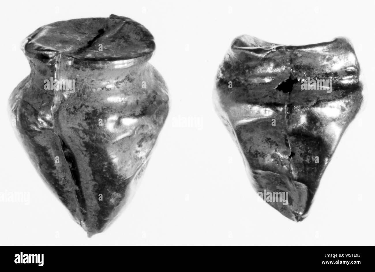 Hollow shape hi-res stock photography and images - Alamy