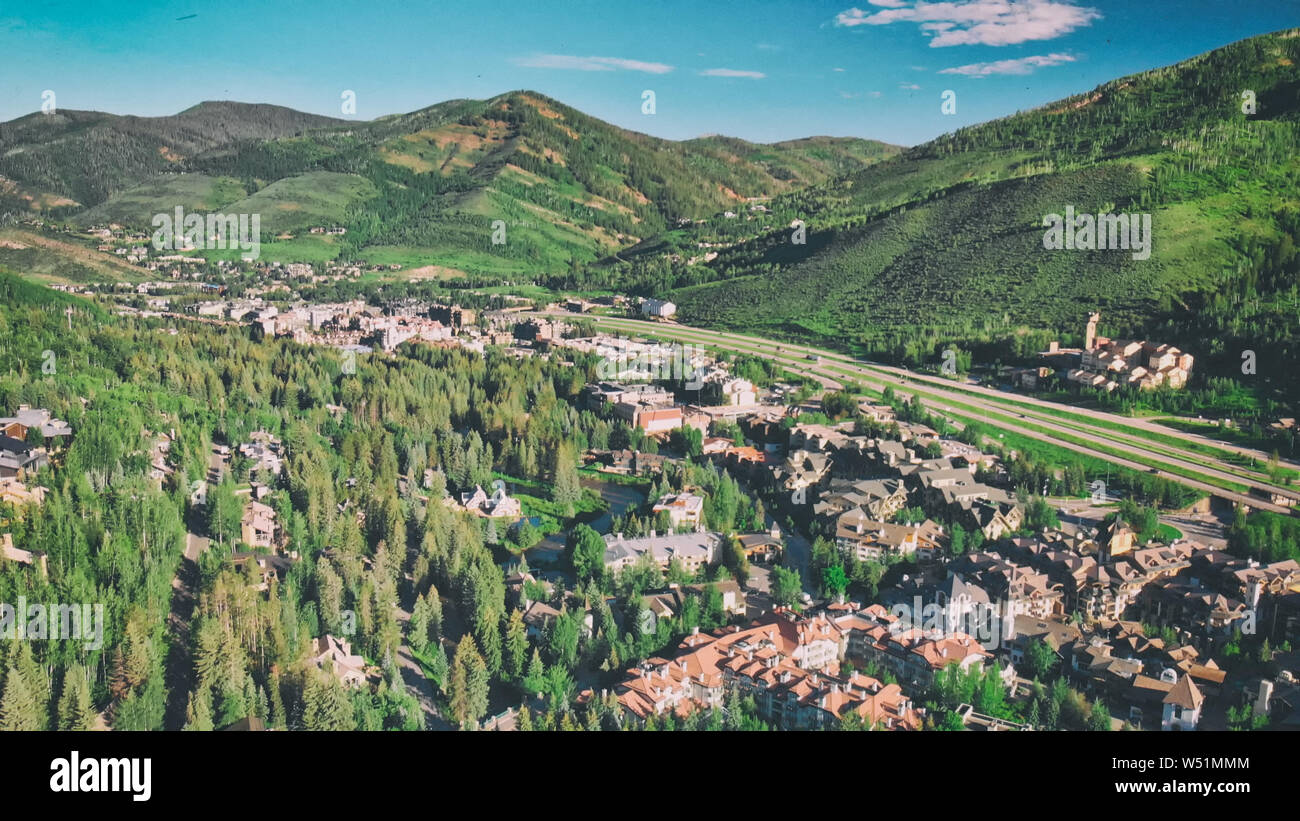 Buildings in vail colorado hi-res stock photography and images - Alamy