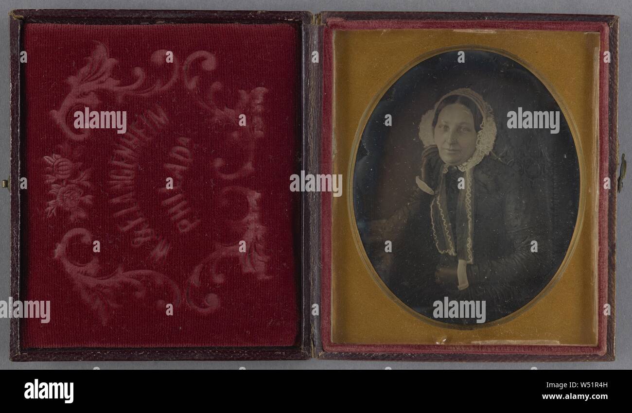 Seated matron hi-res stock photography and images - Alamy