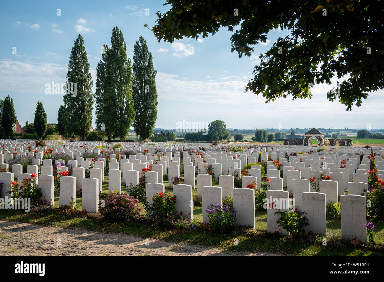België. Passendale. Tyne Cot Cemetery vlakbij Ieper, is de grootste ...