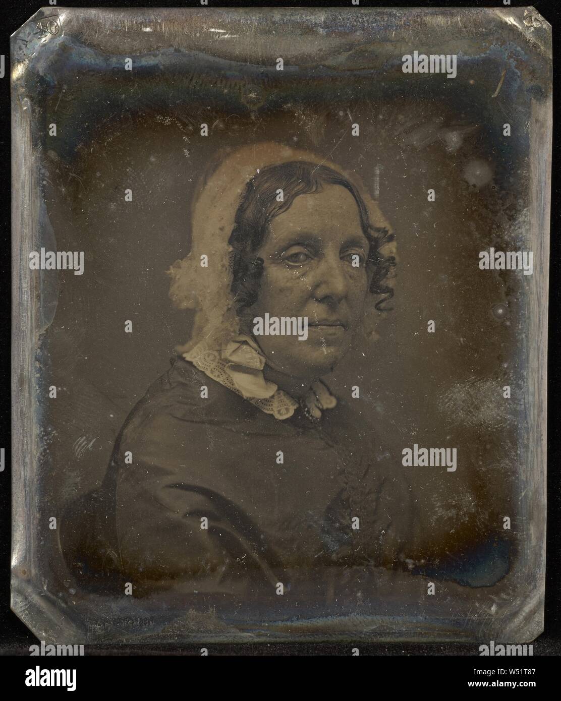 Mrs dr nourse hi-res stock photography and images - Alamy