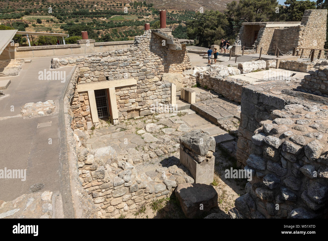 The Palace of Knossos Archaeological Site, Crete, Greece Stock Photo ...