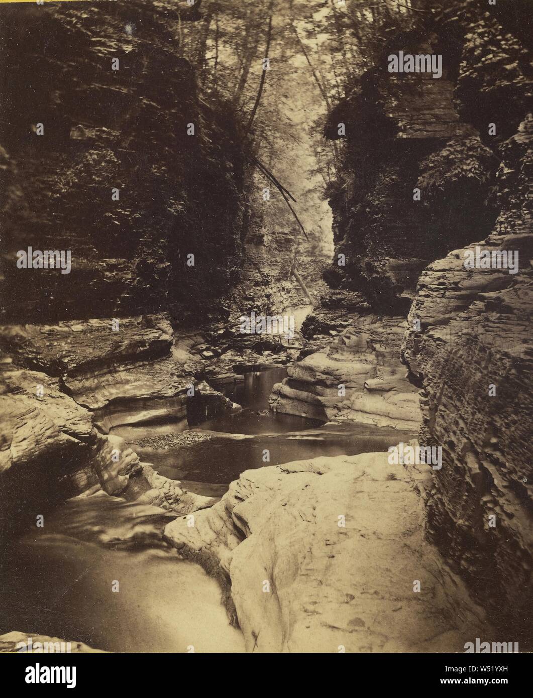 Spiral Gorge and Narrow Pass, (looking East), Glen Difficulty. Sec. No ...