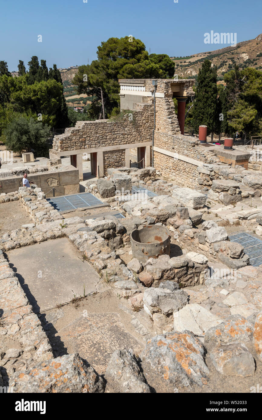 The Palace of Knossos Archaeological Site, Crete, Greece Stock Photo ...