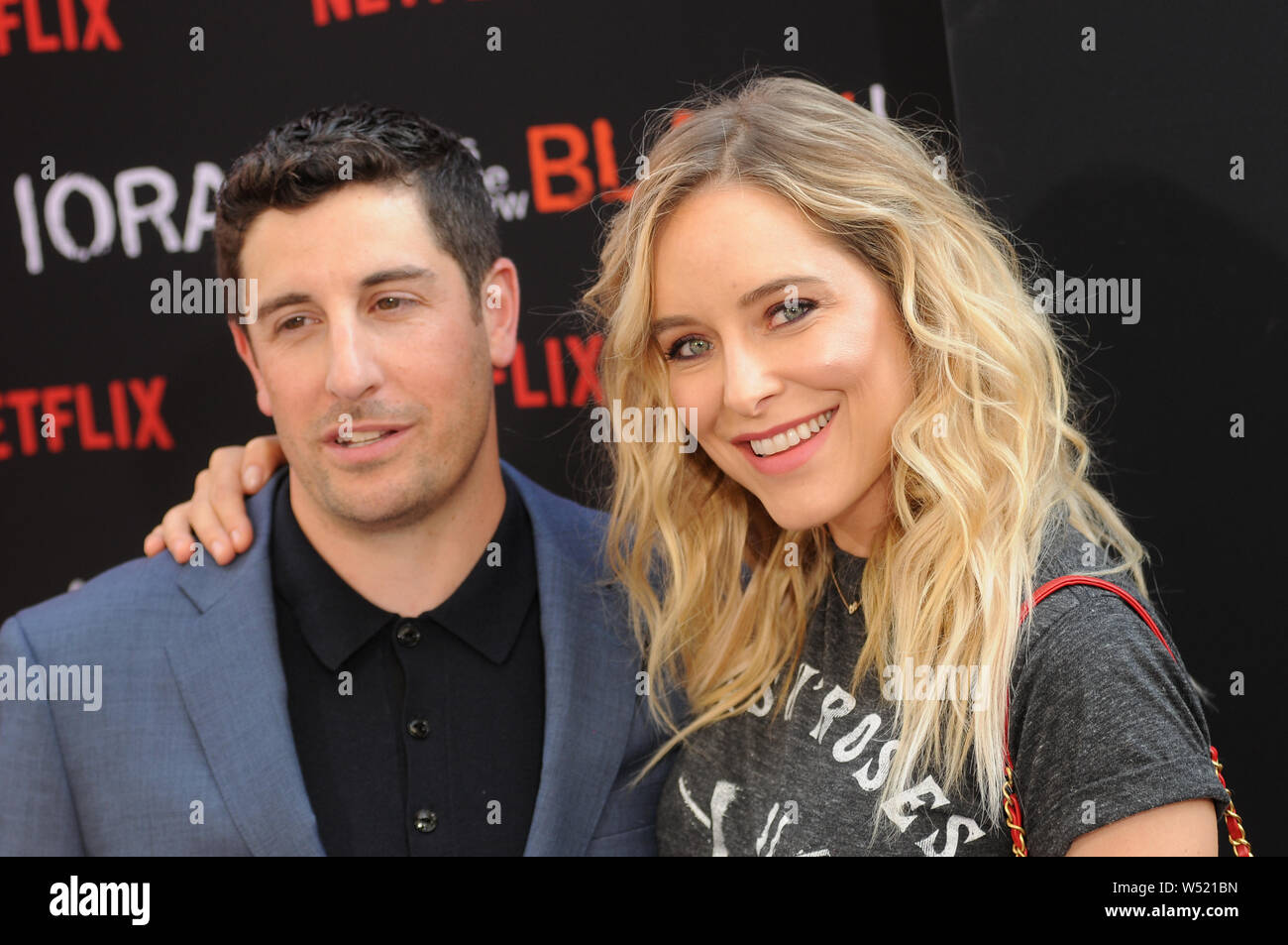 Jason Biggs And Jenny Mollen Attend The Orange Is The New Black Final