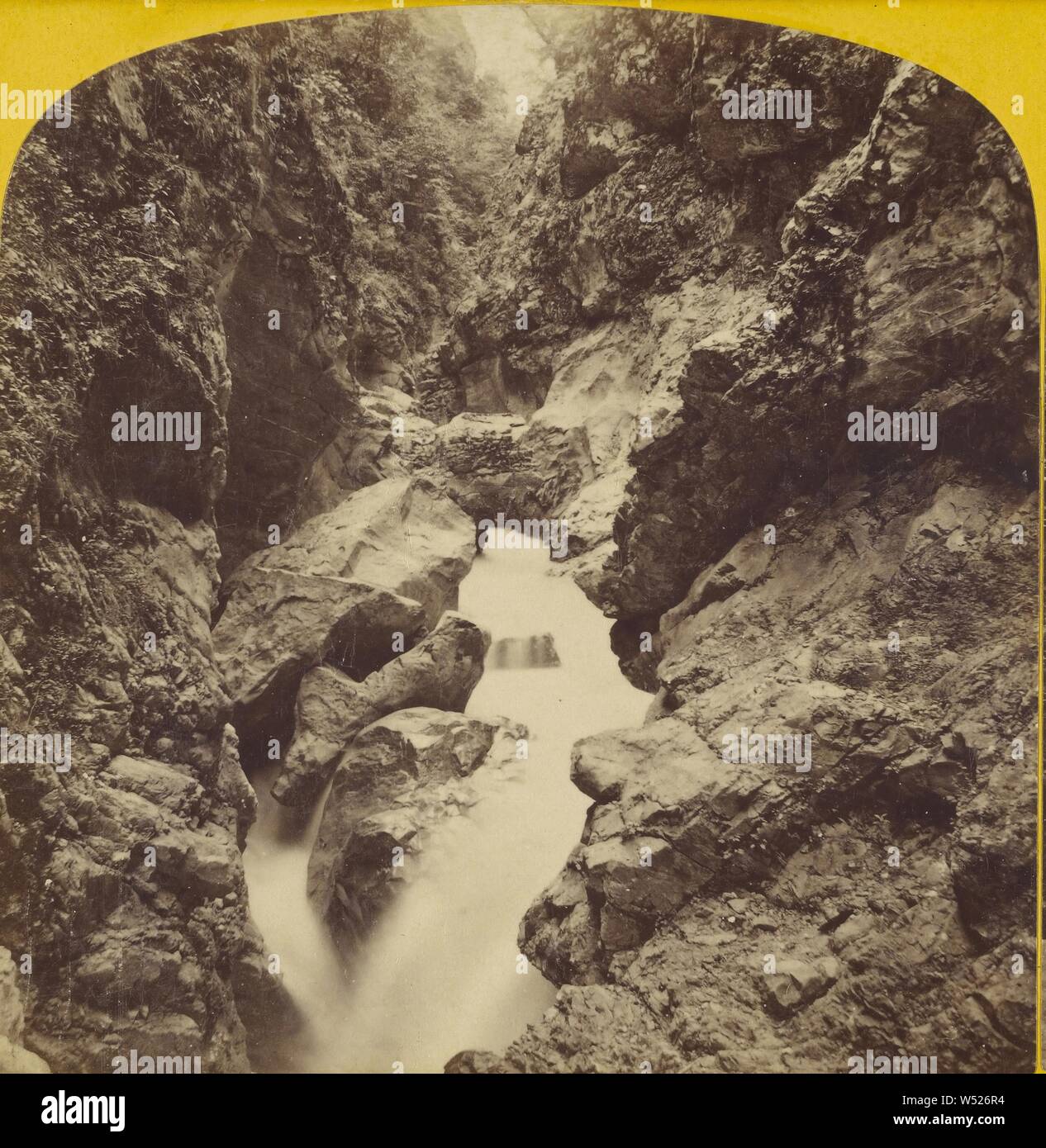 Cascade dans la gorge du trient hi-res stock photography and images - Alamy