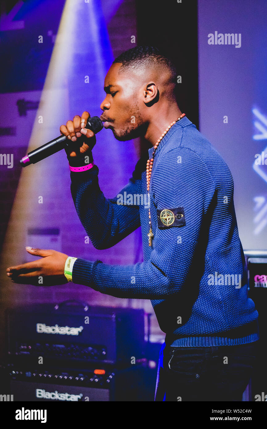 Dave rapper hi-res stock photography and images - Alamy