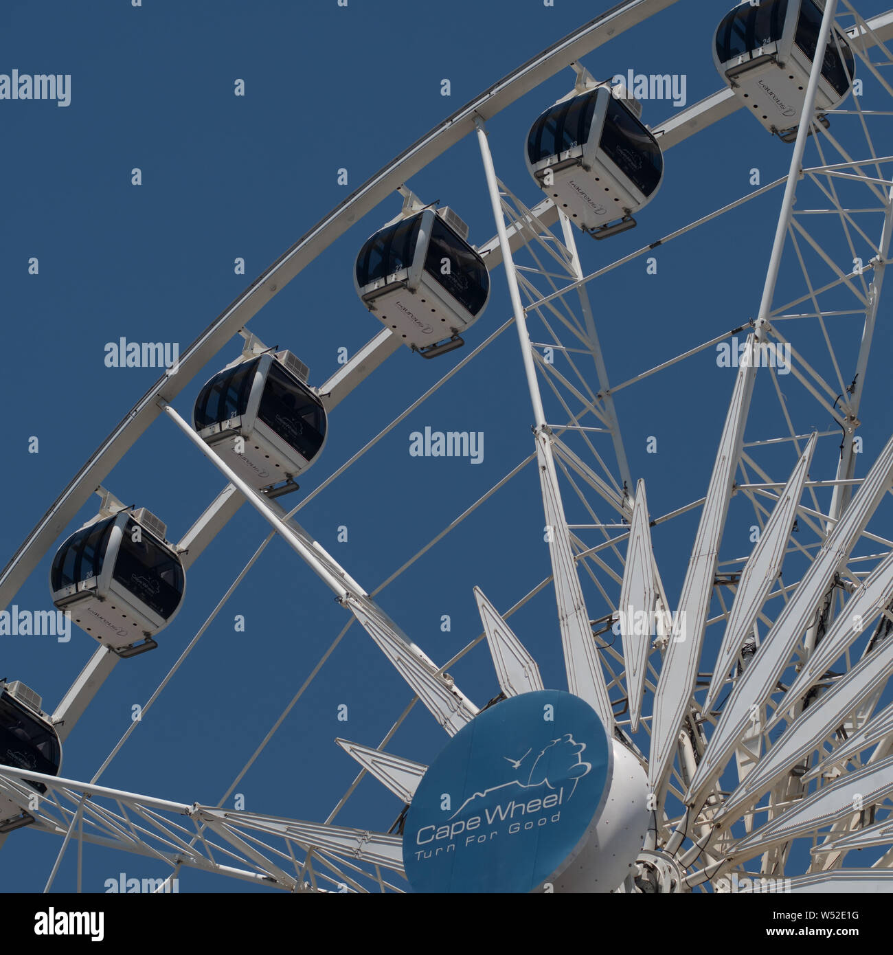 Ferris wheel at the V&A Waterfront, Cape Town Stock Photo - Alamy