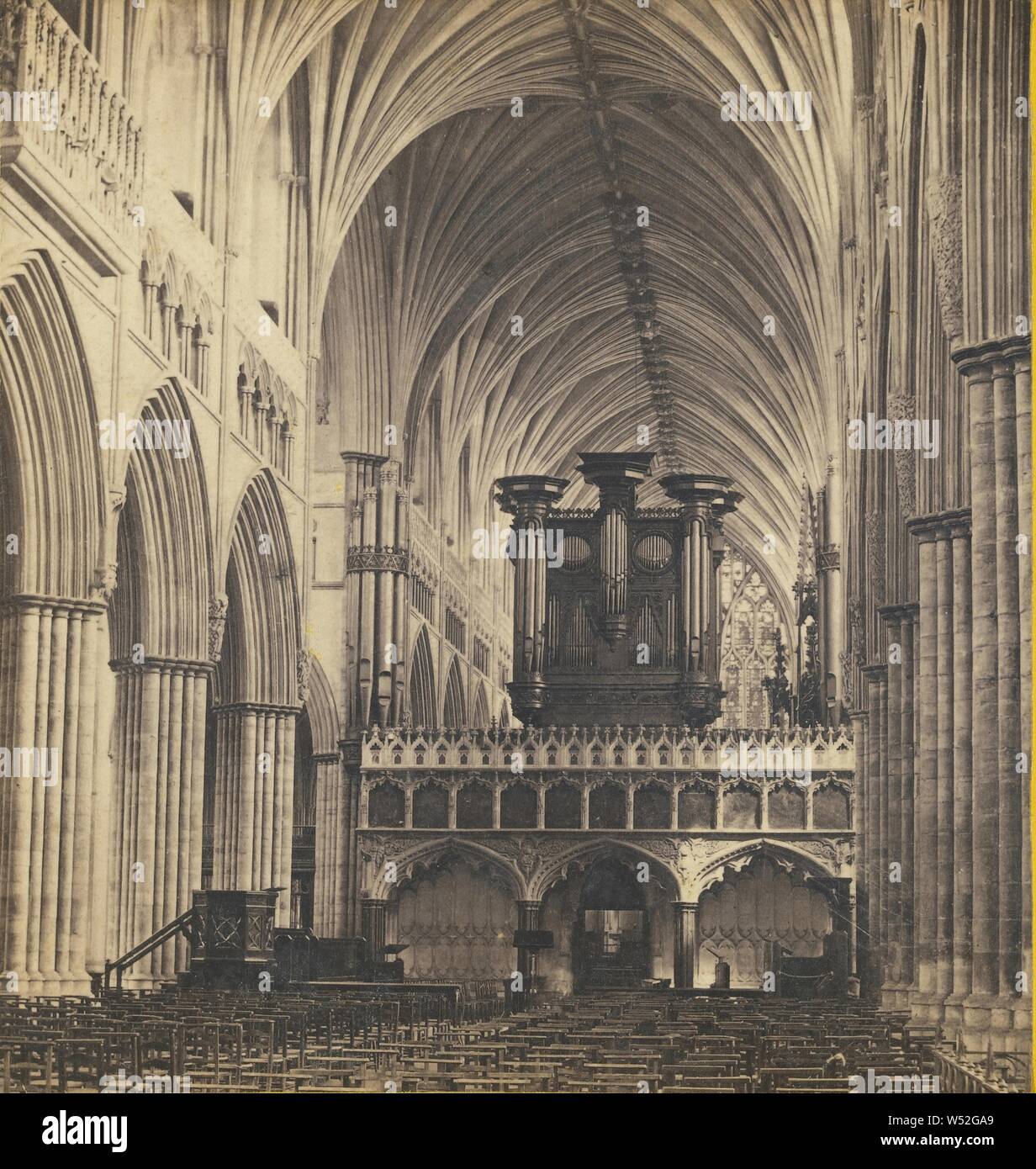 Interior of exeter cathedral hi-res stock photography and images - Alamy