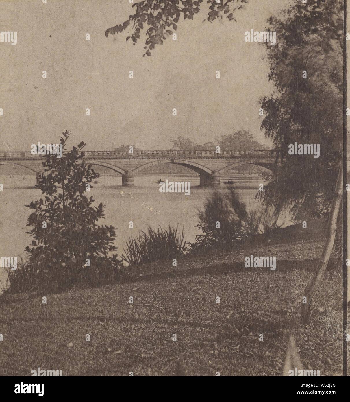 Serpentine bridge hyde park hi-res stock photography and images - Alamy