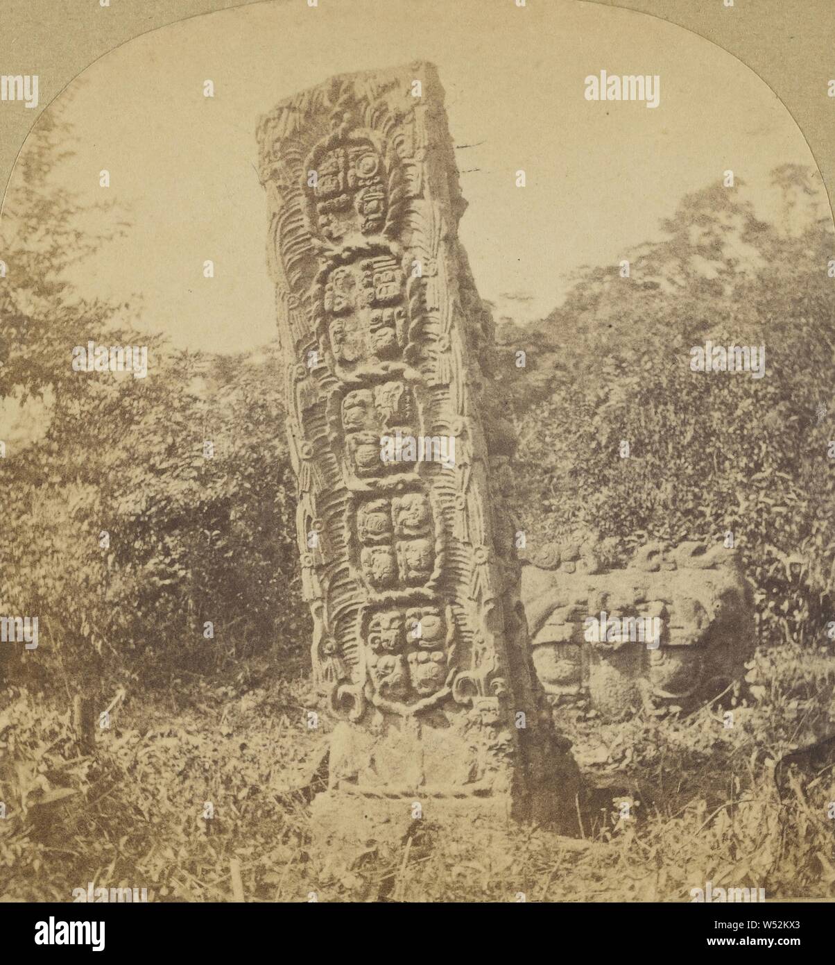 Mayan carved pillar hi-res stock photography and images - Alamy