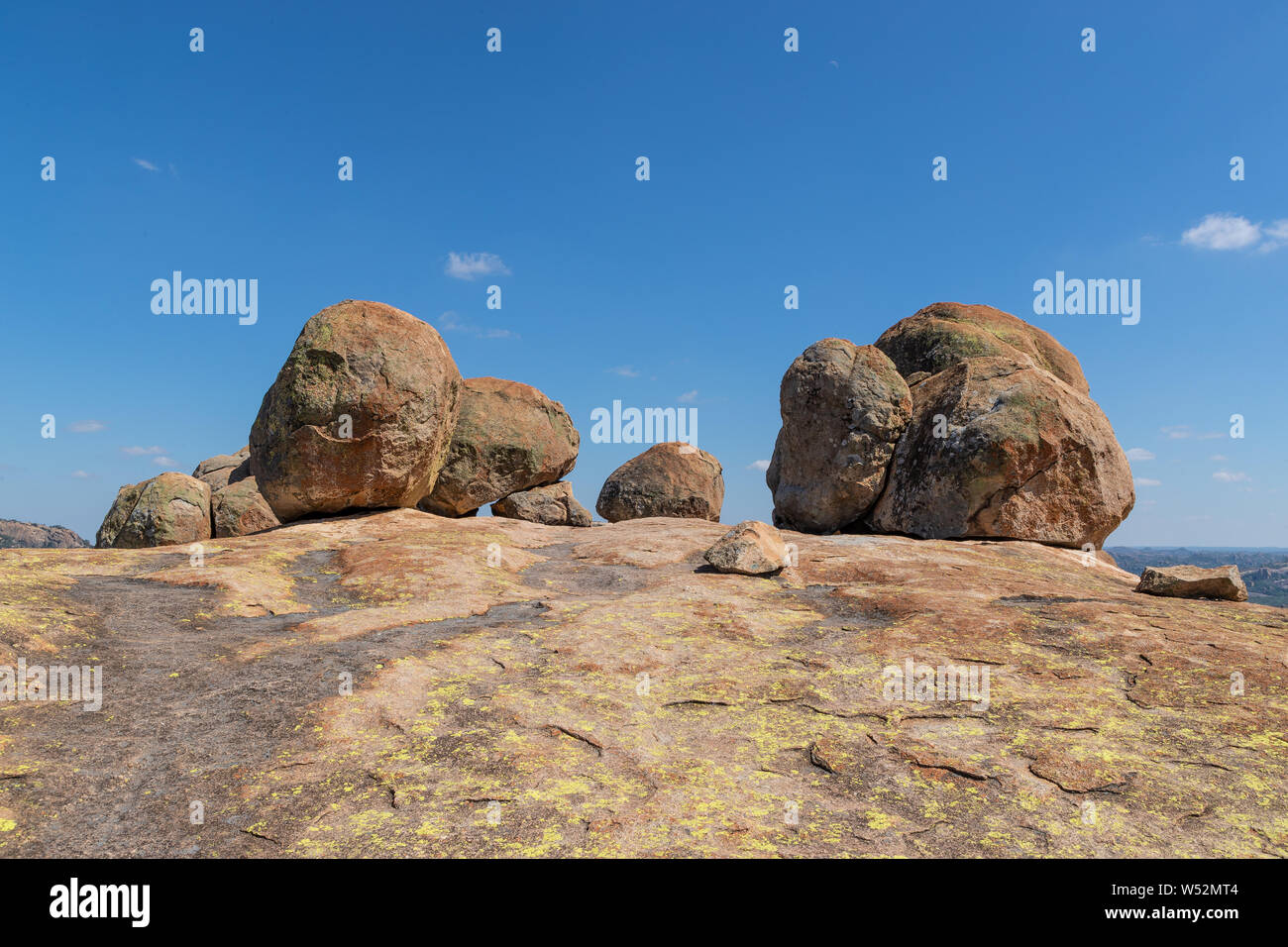 Balancing rocks zimbabwe hi-res stock photography and images - Alamy