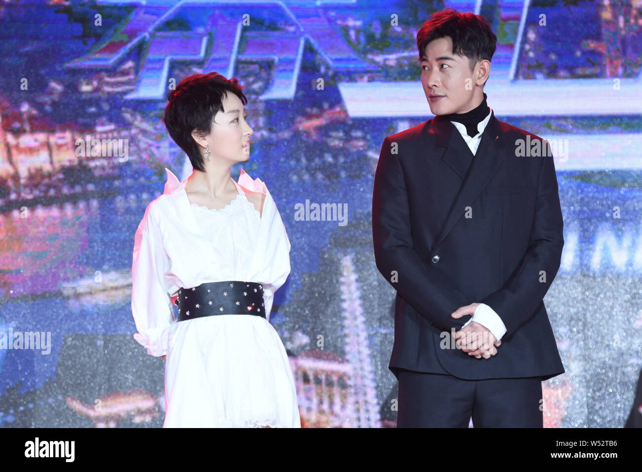 Actor luo jin hi-res stock photography and images - Alamy