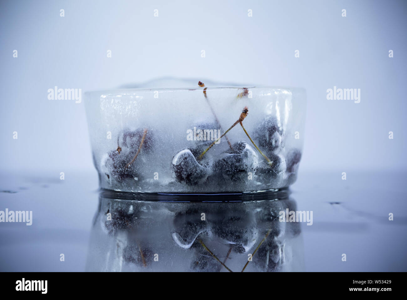 Frozen cherry hi-res stock photography and images - Alamy