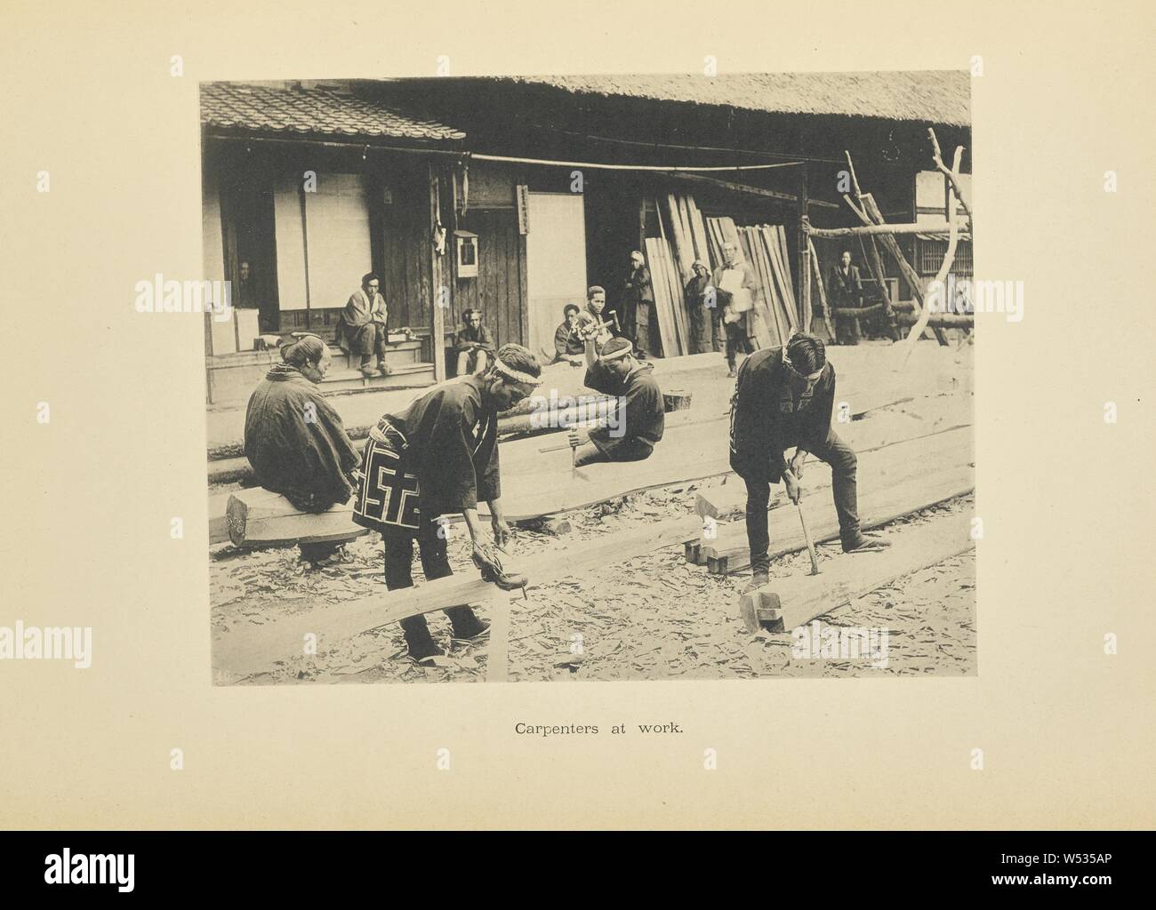 Japanese carpenters work hi-res stock photography and images - Alamy