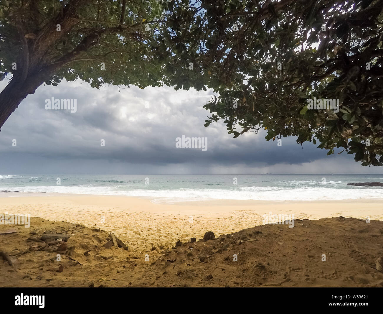 Sri lanka colombo beach hi-res stock photography and images - Alamy