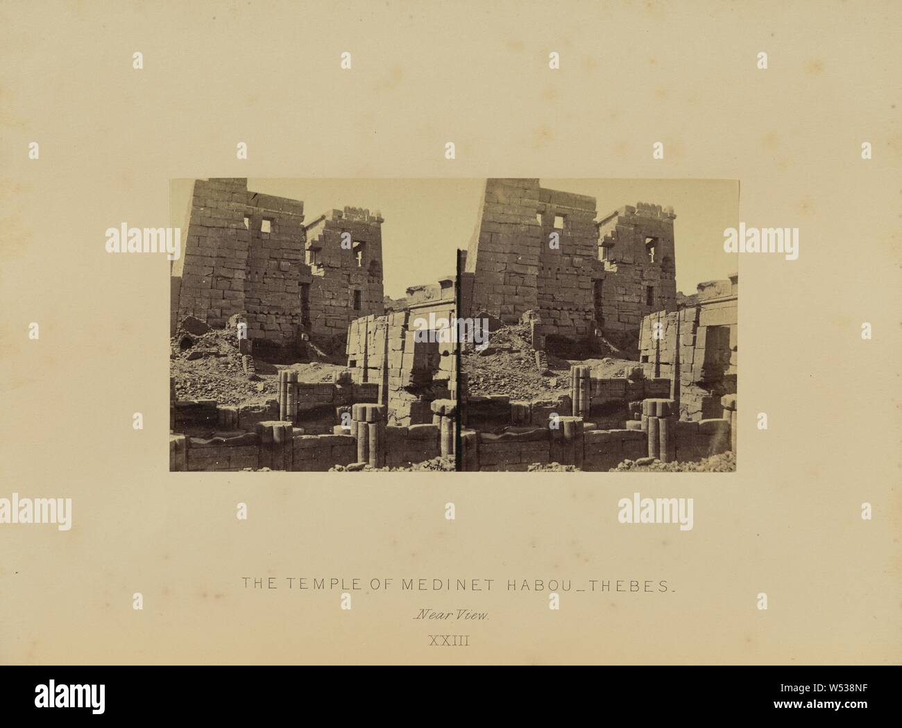 Medinet habou temple hi-res stock photography and images - Alamy