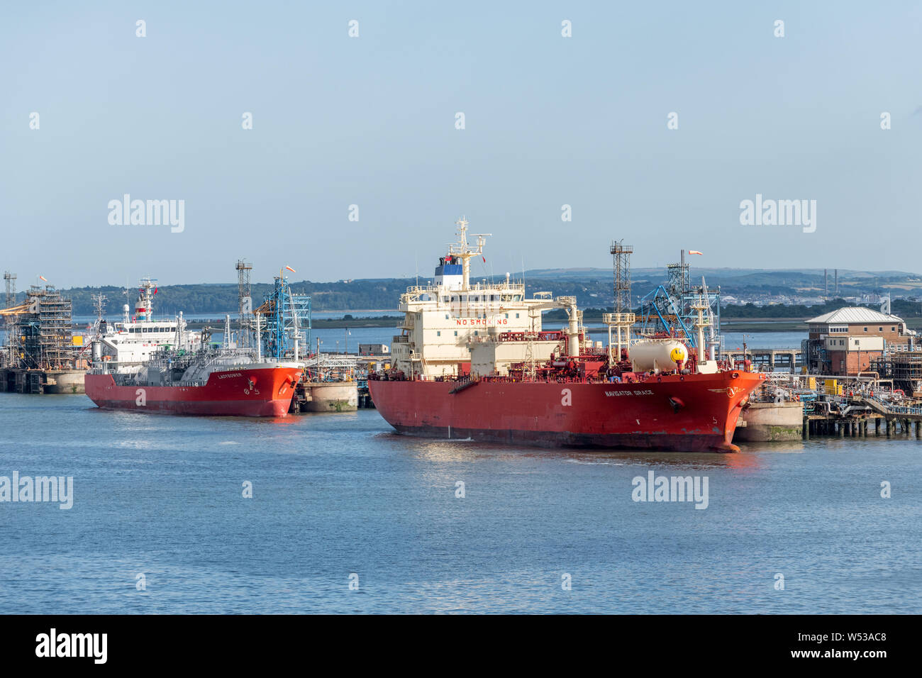 Lpg ship hi-res stock photography and images - Alamy