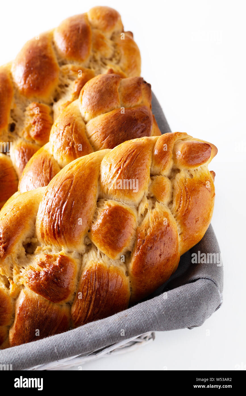 Jewish hala bread hi-res stock photography and images - Alamy
