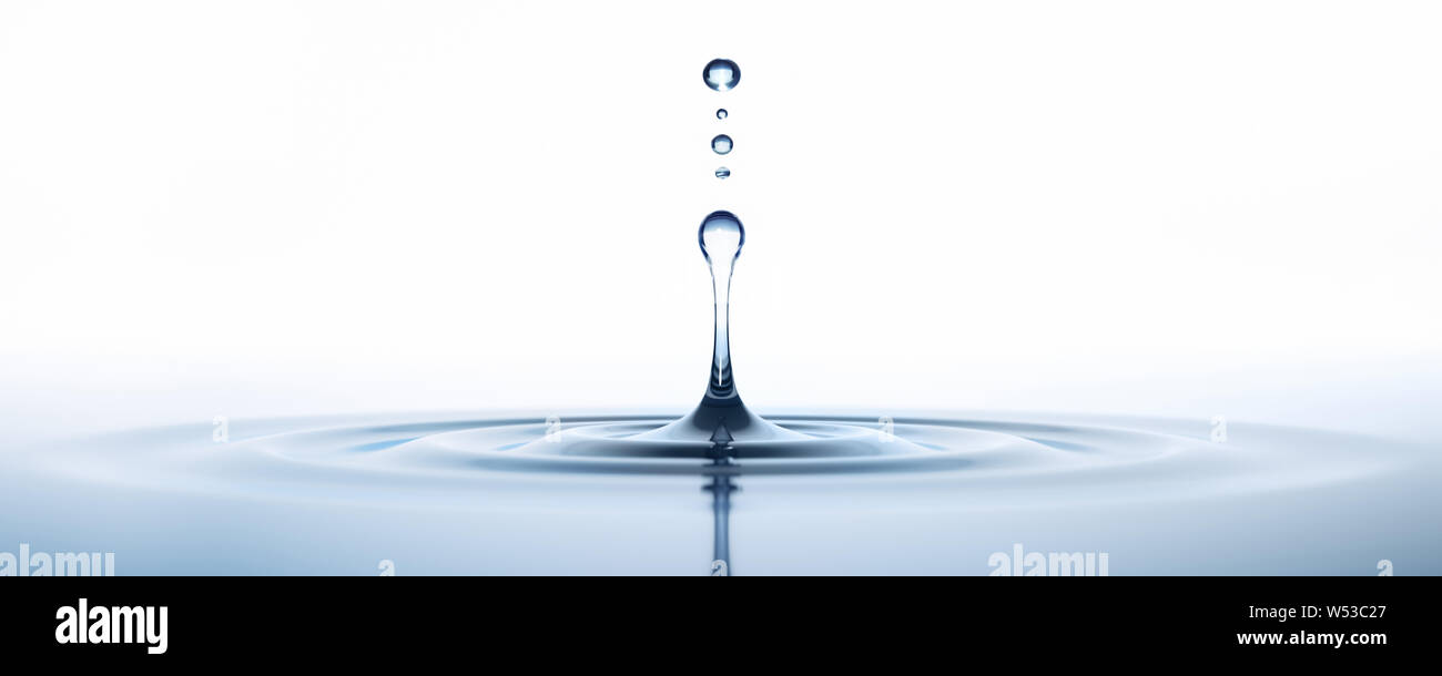Drop water ripples hi-res stock photography and images - Alamy