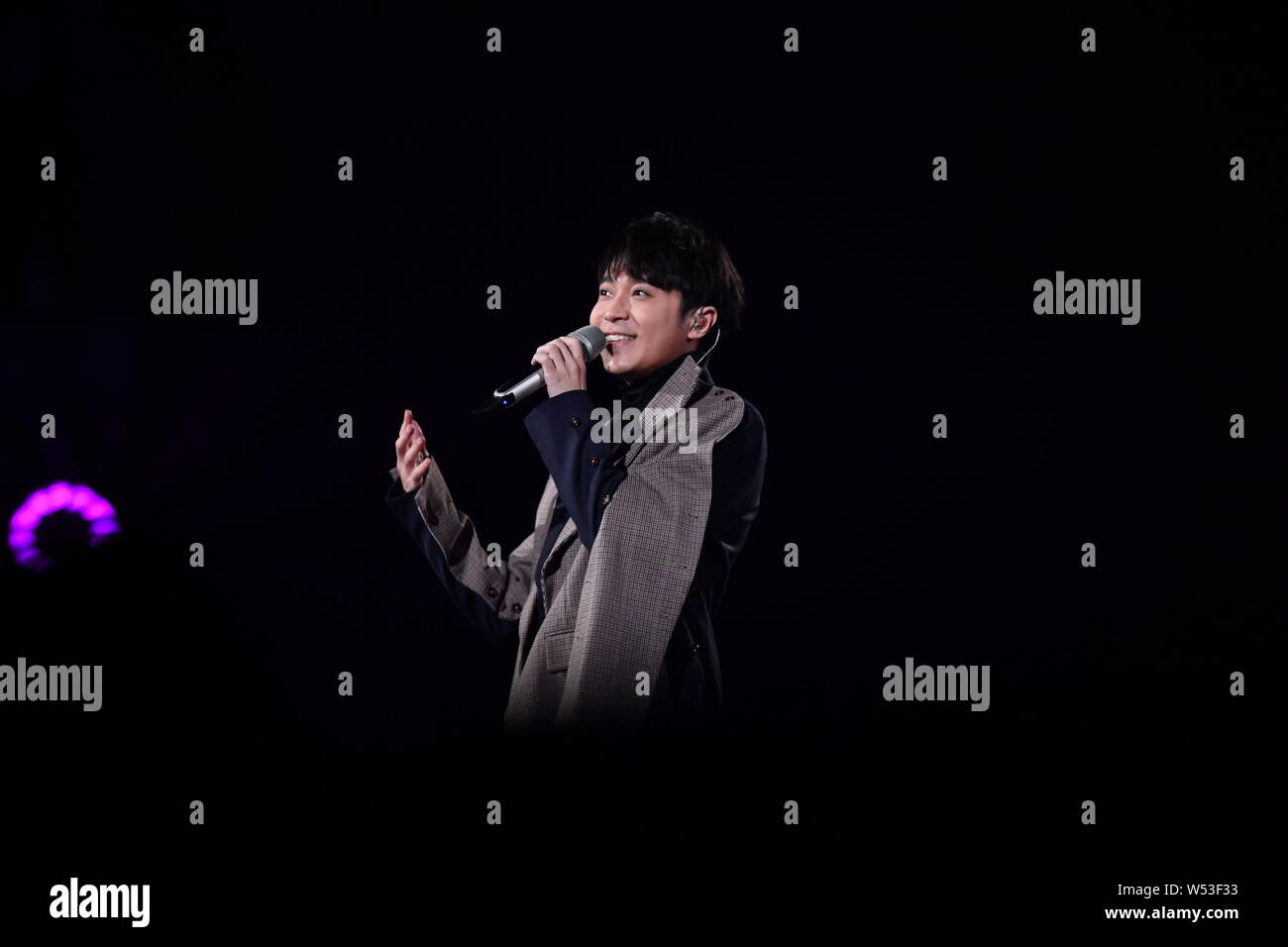 Taiwanese singer-songwriter Wu Tsing-fong of Taiwanese indie band ...